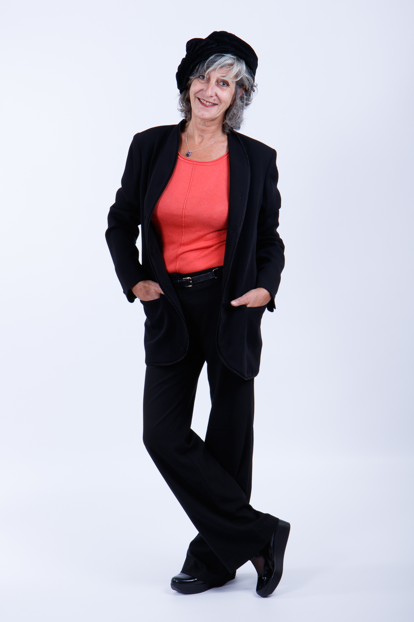 Catherine Lairaud – Comédienne/Voix-Off – Voix-Off, Féminine, Grave